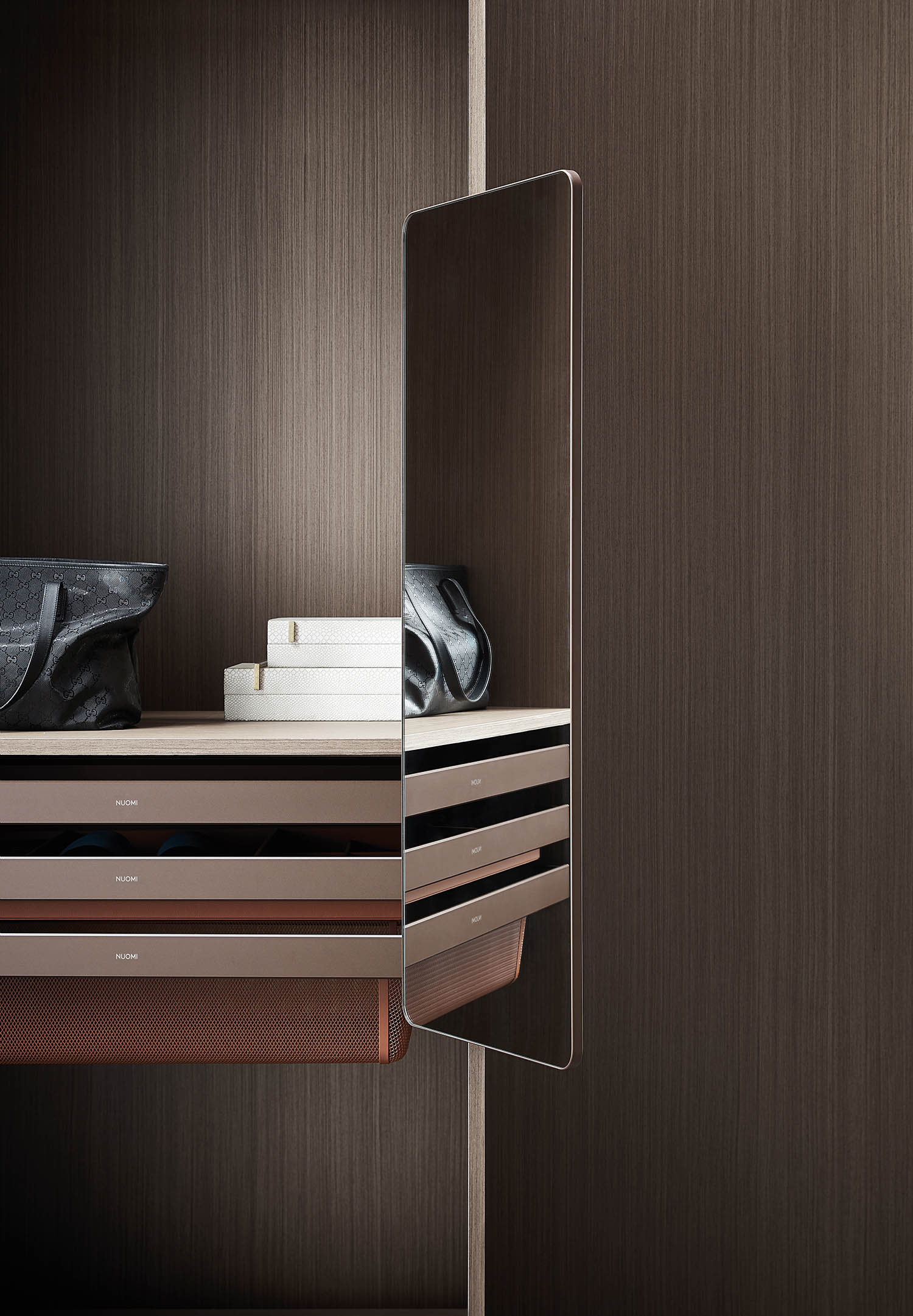 Pull-out Mirror | Mirror With Aluminum Frame - NUOMI
